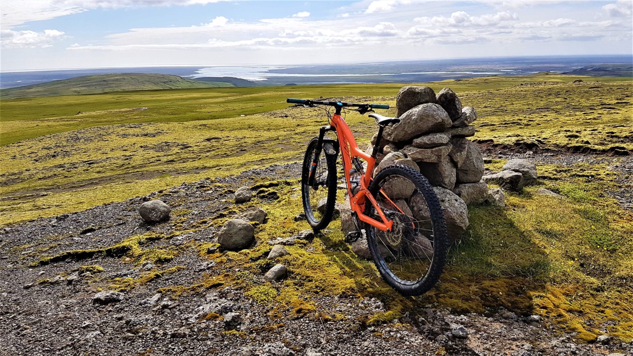 Private 7-Day Ultimate Iceland MTB Tour - Midgard Adventure