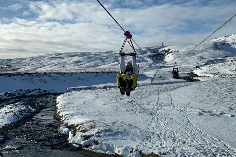 Mega Zipline: Fast as a falcon - Midgard Adventure